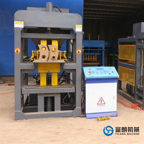 Price Of Automated Hydraulic Compression Puzzle Interlocking Issb Brick