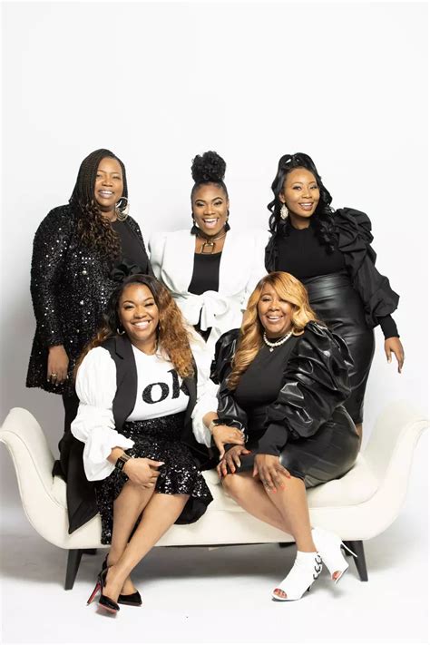 The Pulse of Entertainment: The Brown Singers' Live in Memphis 2