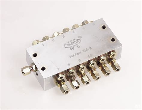 grease distributor blocks grease distributor block प्रोग्रेस्सिएव