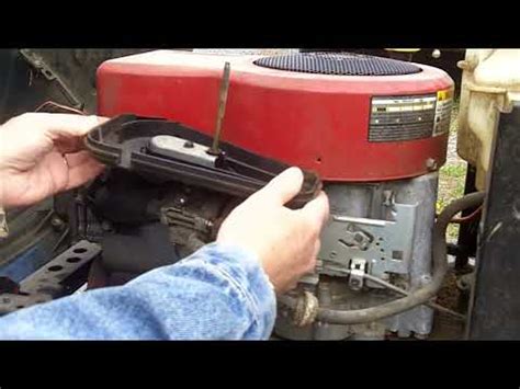 Craftsman LT1000 - Part 4: Carburetor and Linkage - YouTube