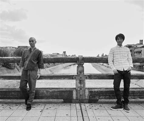 有个和尚弹吉他开演唱会，一开口就刷爆b站迷倒1700万人！这才是修行想要的欢喜！ 搜狐大视野 搜狐新闻