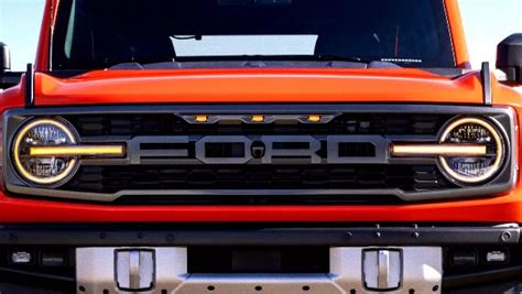 شركة سيارات فورد تخسر ملياري دولار بسبب ترامب