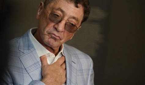 მყავს ზრდასრული შვილი რომელიც ქორწინებიდან არ შემძენია მასთან არ