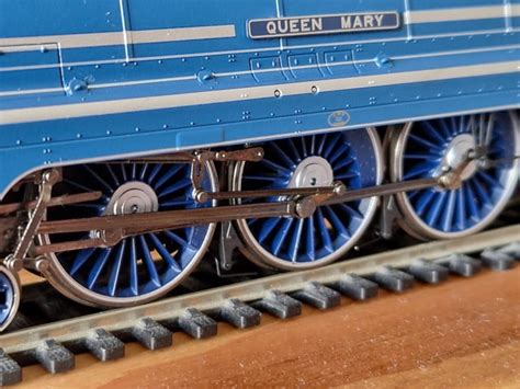 Hornby Lms Princess Coronation Class 6222 Queen Mary Streamlined Rmodeltrains Hornby Lms Princess Coronation Class 6222 Queen Mary Streamlined Rmodeltrains