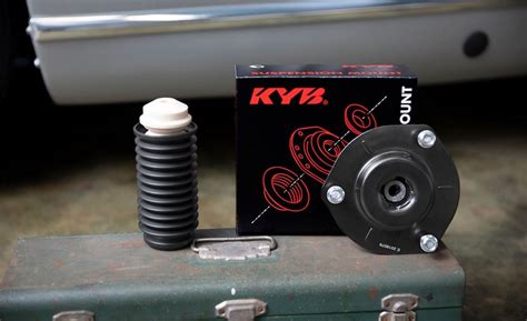 Kyb Strut Mounts And Boots Oe Quality Suspension Components