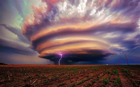 Tornado Storm Wallpaper