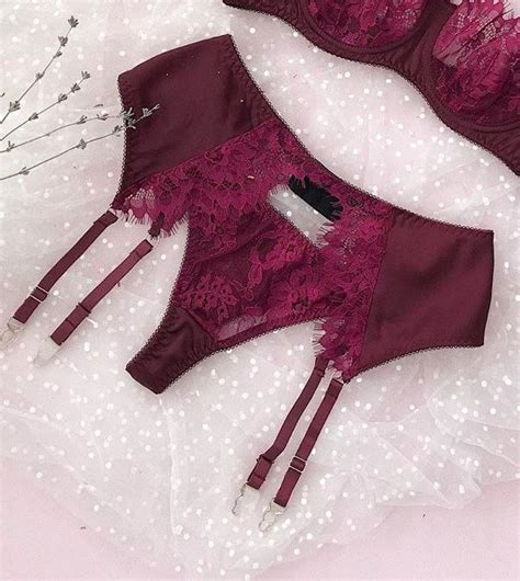 Бордовий пояс для панчіх Balkonet Perfect Female Бордовий Xs 146ac 1820 Bu від продавця