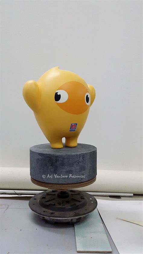 Nippon Mini Blobby Trophy Artventure