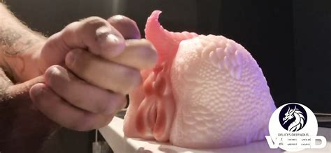 Massive Breeding Cocks Fill Aluras Elegant Dragon Holes Furry Sextoy From Delices Defendus