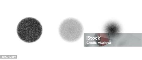 점묘 텍스처 서클 세트 검은색 점선 원형 요소 모음입니다 페이딩 노이즈 그레인 도트 작업 모양 사라지는 하프 톤 및 그림자 효과 일러스트레이션 번들 벡터 팩 거친 필름