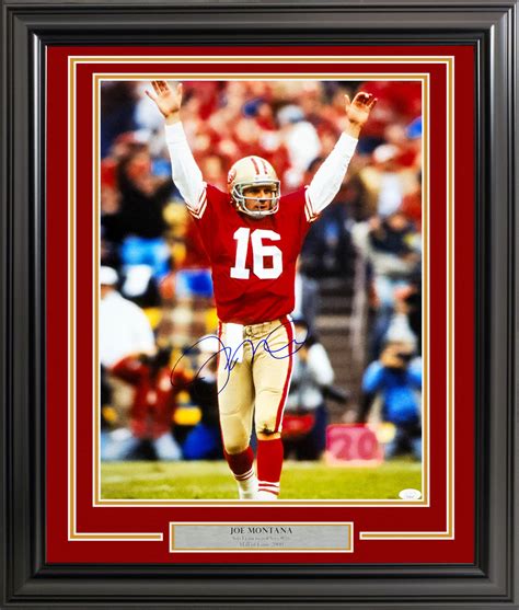 Joe Montana Authentic Hand Signed Autographed Memorabilia