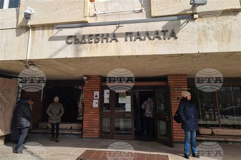 Прокуратурата в Сливен задържа двама мъже за палеж Утро