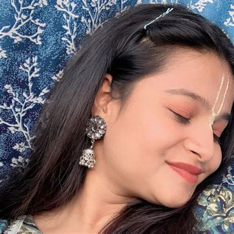 𝚂𝚑𝚠𝚎𝚝𝚊 𝙶𝚞𝚙𝚝𝚊🦋 Shweyyy25 • Threads Say More
