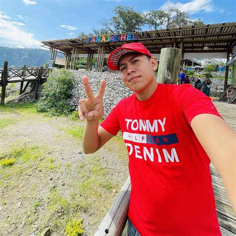 Jonathan Galindo Youtube