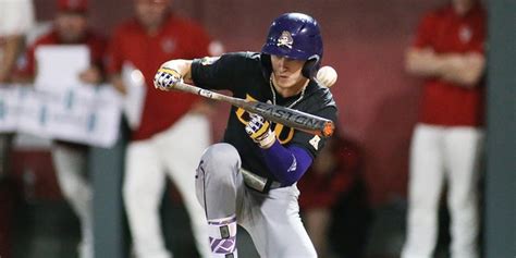 Ncaa Umpire Shoves East Carolinas Bryson Worrell After Stopping To Admire Home Run During