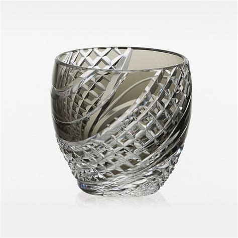 Kagami Crystal｜edo Kiriko ｜artisan