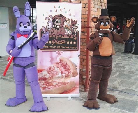 Here Is The Proof The Freddy Fazbears Pizza Was Real Anime Fnaf