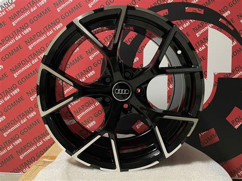 Cerchi Audi A3 S3 Rs3 8p 8v 8y 18 Pollici