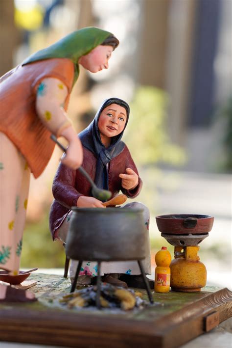 ساخت مجسمه با عاطفه شریفی