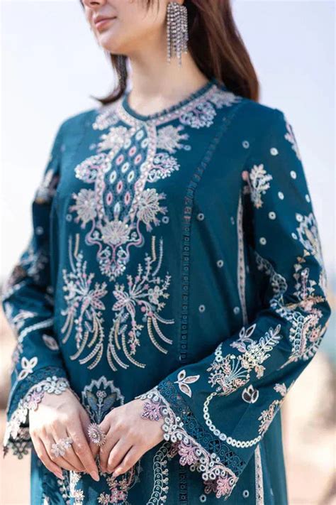 Qalamqar 3pc Lawn Heavy Embroidered Shirt With Chiffon Emb Dupatta And