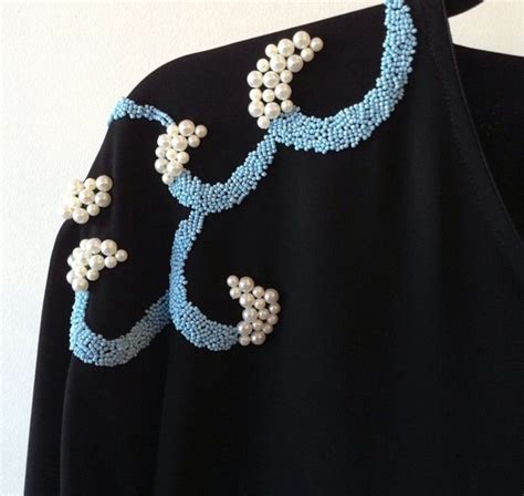 Pin by Niels on Niels | Embroidery designs fashion, Abayas fashion ...