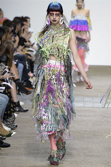 Fashion East Spring 2017 Ready-to-Wear Fashion Show | East fashion ...
