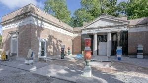 US Pavilion Urges Visitors To Question Dependency On Plastics
