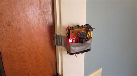 Build A Simple Laser Tripwire Alarm Make