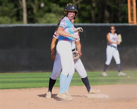 Photo Gallery From The Inaugural Mac Vs Oaa All Star Softball Game At