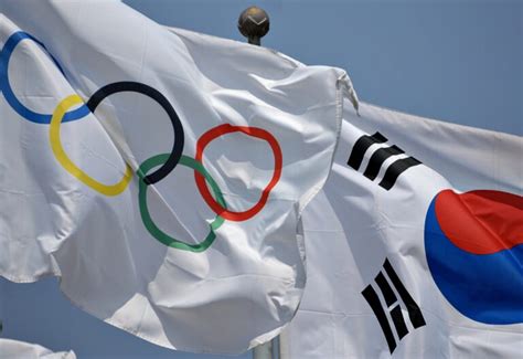 The History Of The Olympic Flag This Symbol Of Unity And Peace Is Over