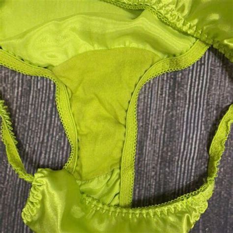 Vintage Joe Boxer Size 7 String Bikini Panty Panties Bright Green Satin