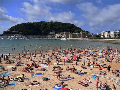 Download Stunning Paradise At Spanish Beach Wallpaper