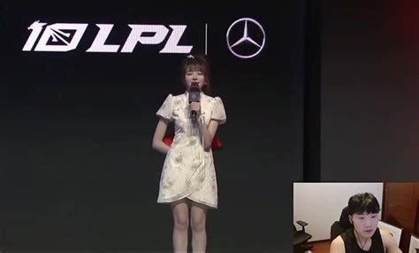 Nữ Mc Lpl Cosplay Shiranui Mai Nhưng Bị Khán Giả Chỉ Ra Một điểm