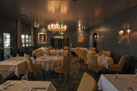 Melvyns Palm Springs Celebrates 50 Years Of Glamour