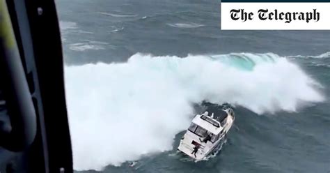Us Coast Guard Rescues Jericho Labonte From Columbia River