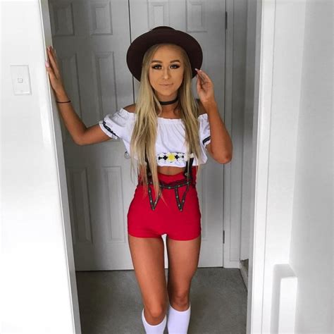 Very Tight Shorts Porn Pic Eporner