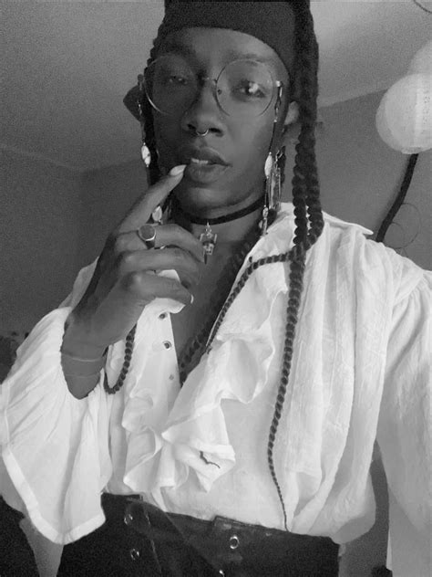My Gender Is Fantasy☺️ 🧚🏾 Rnonbinary