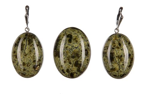 Серьги и кольцо с большим камнем змеевик | Jewelry, Drop earrings ...