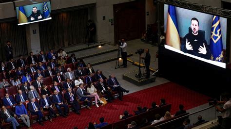 Зеленський у зверненні до парламенту Чилі закликав підтримати рішення МКС про арешт Путіна