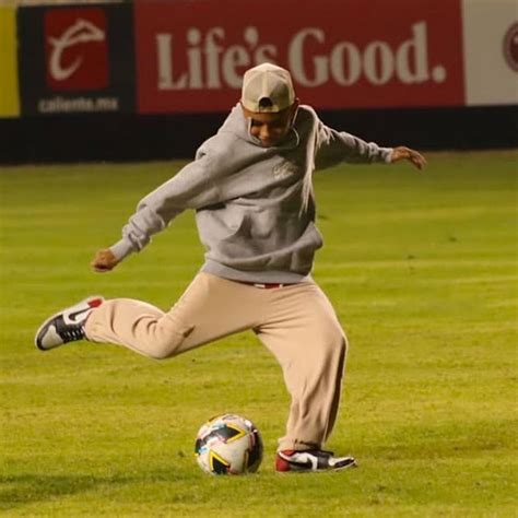 Charly Chivas 10 Youtube