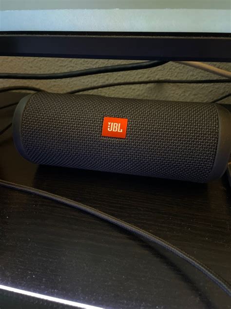 Jbl Flip Audio Soundbars Speakers Amplifiers On Carousell