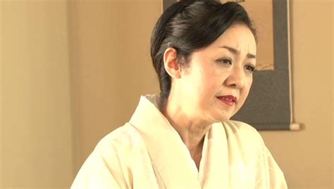 働く五十路熟女 第五章 近 華道教室たらちねの母 ~家元 岩下千鶴54歳~ アダルト動画 ソクミル 働く五十路熟女 第五章 近 華道教室たらちねの母 ~家元 岩下千鶴54歳~ アダルト動画 ソクミル