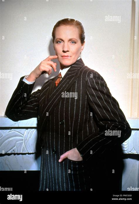 Julie Andrews Victor Victoria 1981 Mgm File Reference 33536