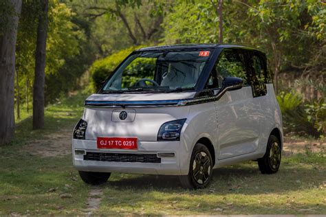 Mg Comet Evs All Variants And Prices Out Goes Up To Rs 998 Lakh