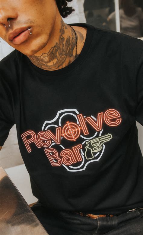 Like A Dragon Infinite Wealth Revolve Bar T Shirt Insert Coin