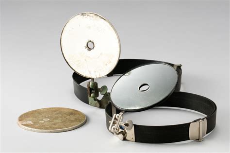 25 머리반사경 Head Mirror 서울대병원의학박물관