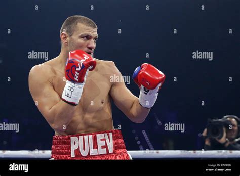 Sofia Bulgaria 27 October 2018 Boxing Match Between Tervel Pulev Pictured And Leonardo