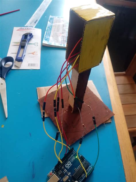 ROBOTICA G Proyecto Semaforo Con Arduino