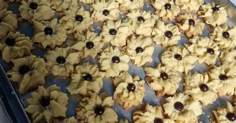 Resep Semprit Susu Favorite Kue Aster Oleh Dessincy Cookpad