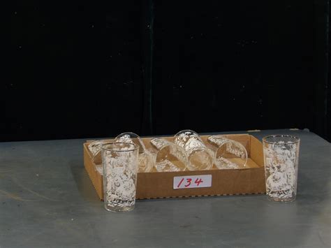 Lot Vintage Drinking Glasses